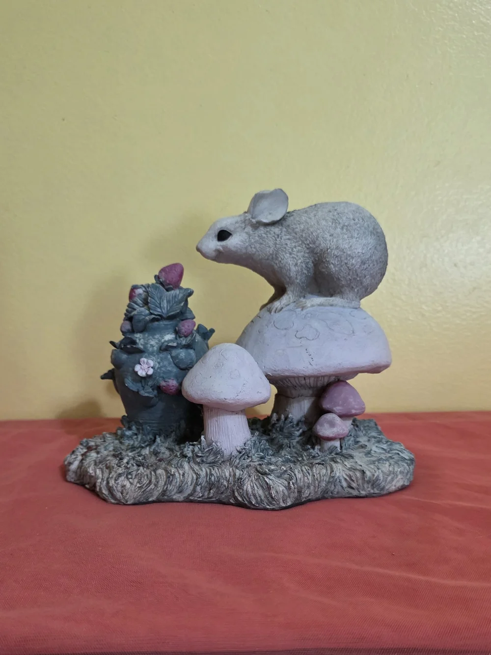 Other | Mouse On Mushroom Resin Figurine With Berry Pot | Poshmark